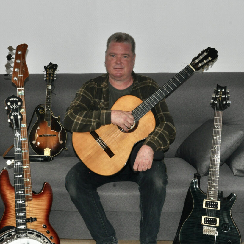 Hvem er jeg – Hallums Musik